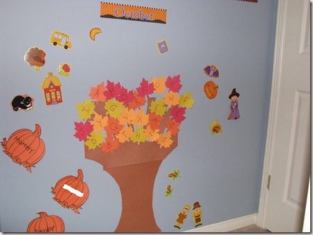 Preschool Activity: Fall Alphabet Tree - A Little Bit of Momsense